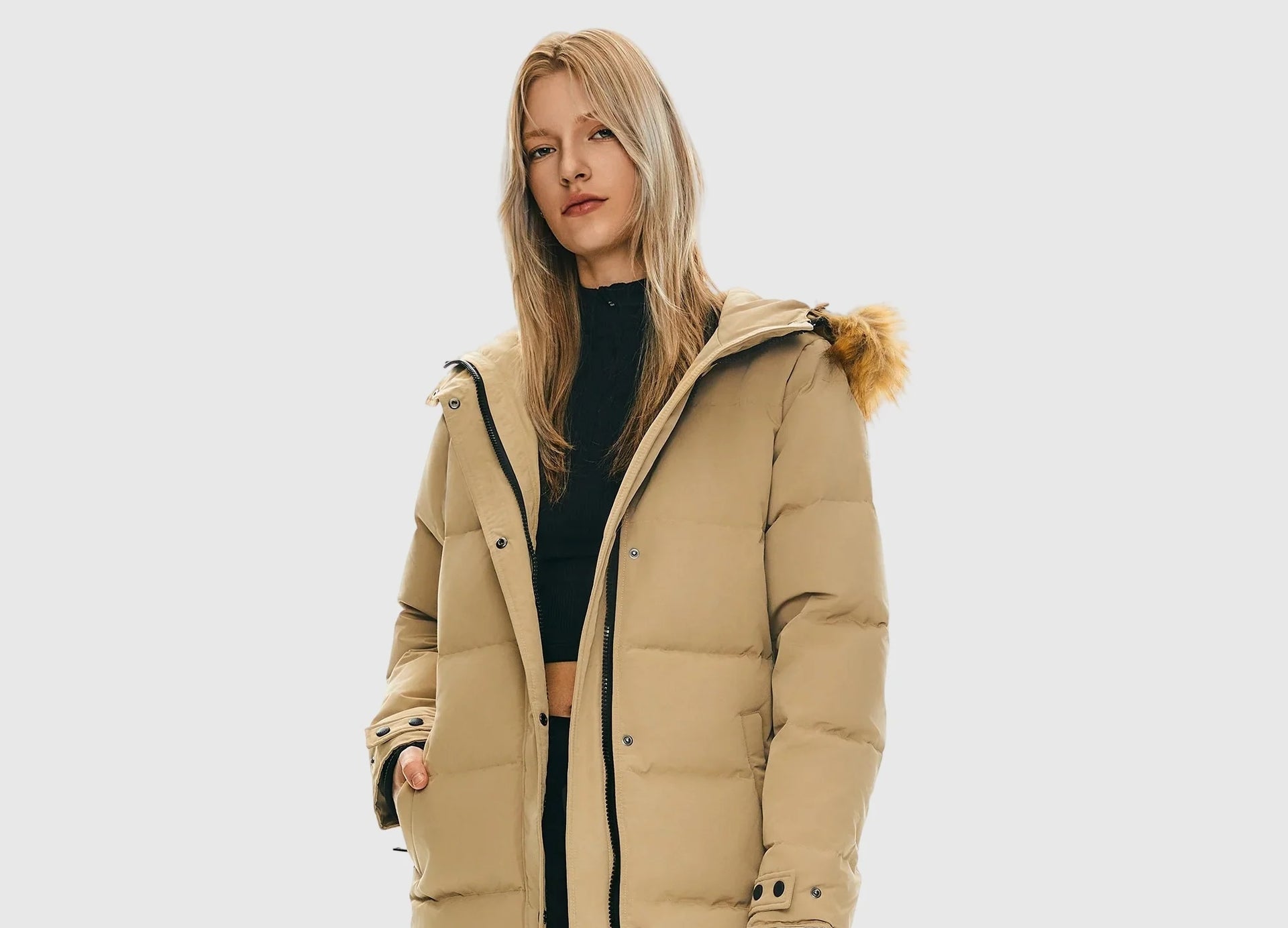 The Best Fabrics for Winter Jackets: Comfort vs. Functionality – Orolay